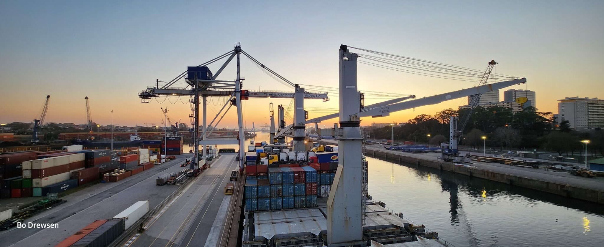 mv Bright Sky Voyage - Scenery - Project Cargo Weekly