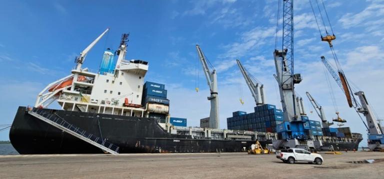 mv Bright Sky Voyage - Maputo to Durban - Project Cargo Weekly
